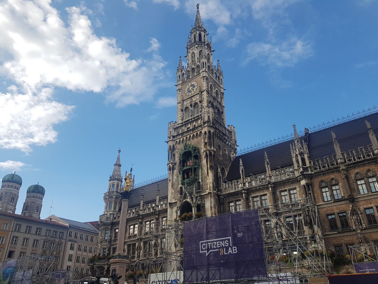 Marienplatz in München - Tips voor je bezoek