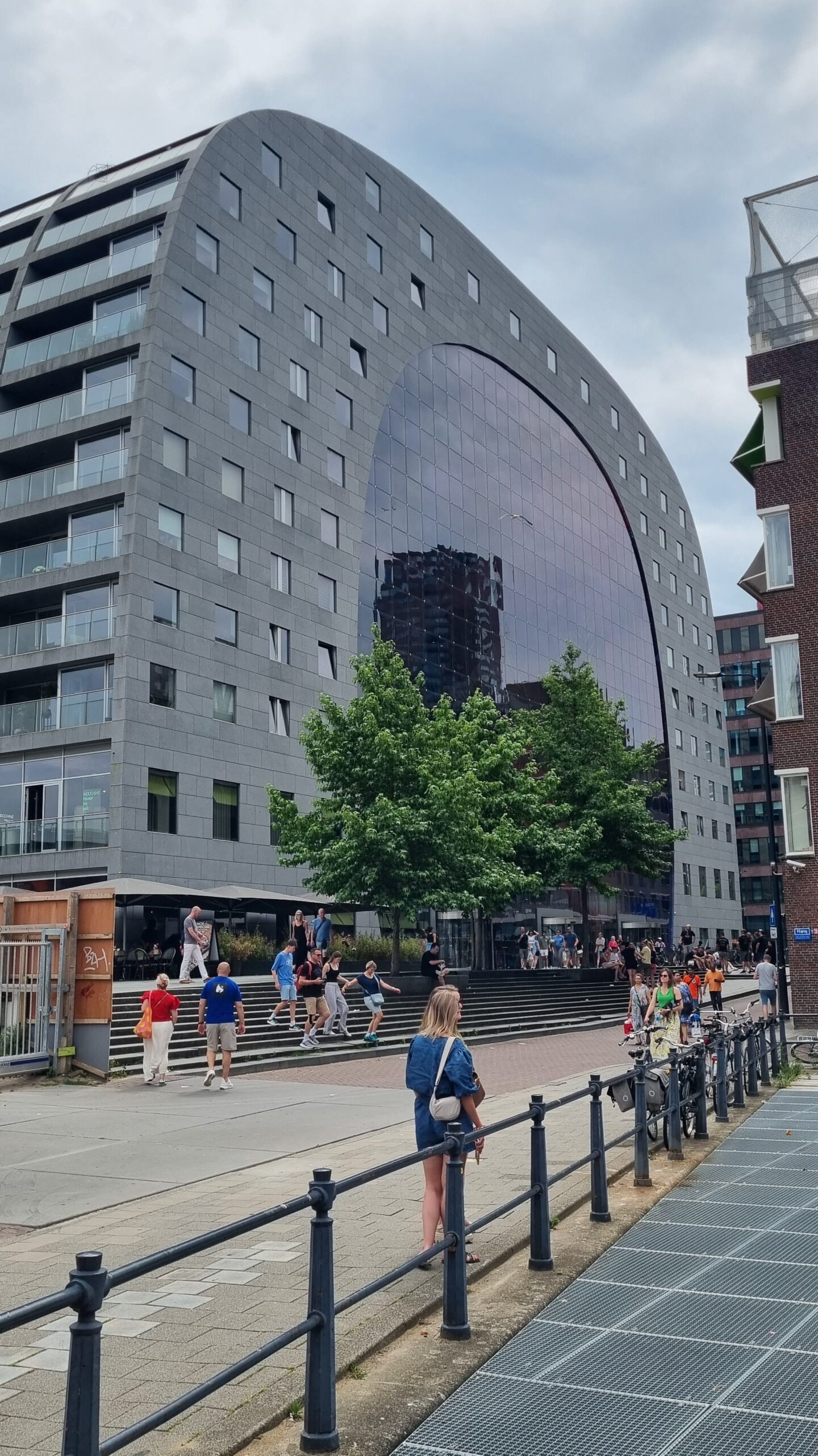 Markthal in Rotterdam – De Markthal is dé plek in Rotterdam waar ...